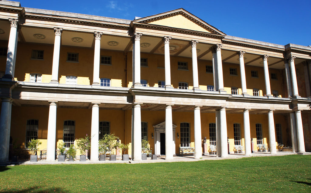 The Dowager's Delights: Downton Abbey & the Best of the English Country ...