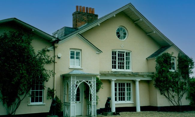 Britwell House (Britwell Salome House) - DiCamillo